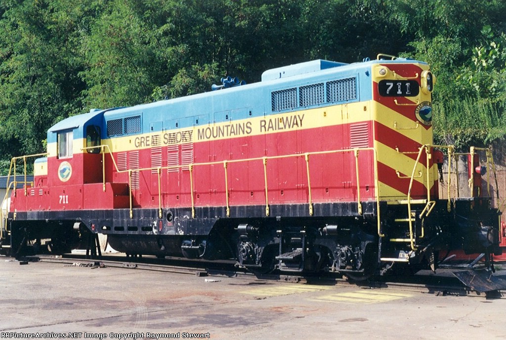 GSMR 711
